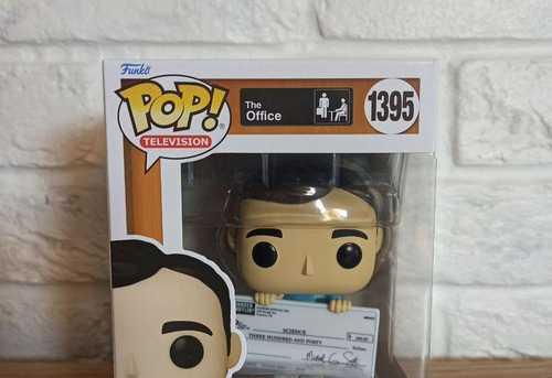 Funko pop The Office Michael with check 1395