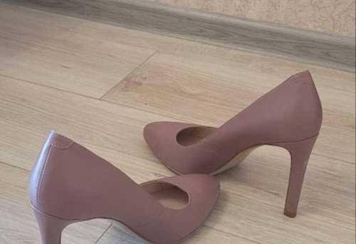 Туфли женские 39 размер натуральная кожа эконика