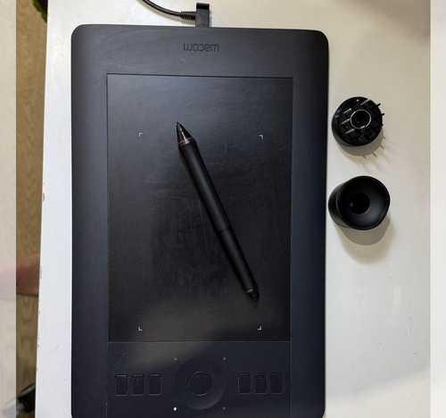 Графический планшет Wacom Intuos Pro S PTH-451