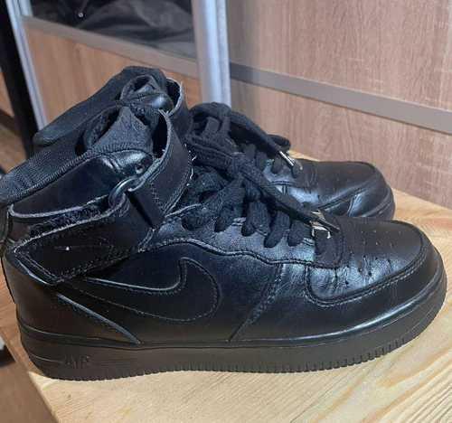 Кроссовки Nike Air