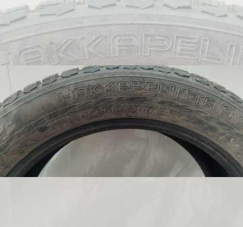 Nokian Tyres Hakkapeliitta 9 SUV 235/55 R20 102T