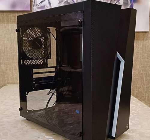 Корпус AeroCool Bolt Mini   Вентилятор DeepCool