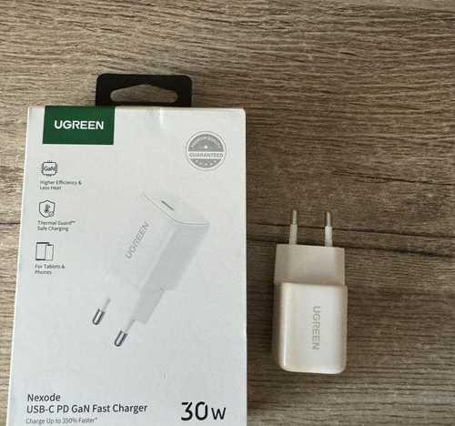 Зарядное устройство ugreen USB-C