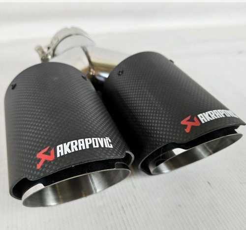 Насадка на глушитель Akrapovic карбон