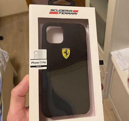 Чехол на iPhone 11 pro scuderia ferrari