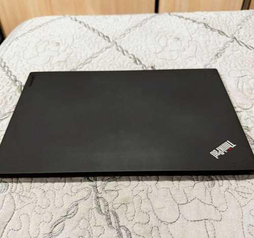 Lenovo thinkpad x1 carbon gen 5 i7/8gb/1tb  Lte