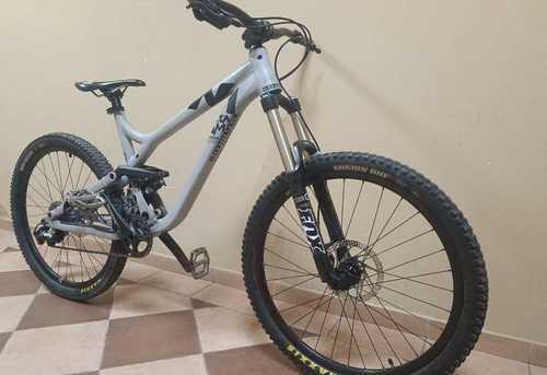 Commencal AM3 2013