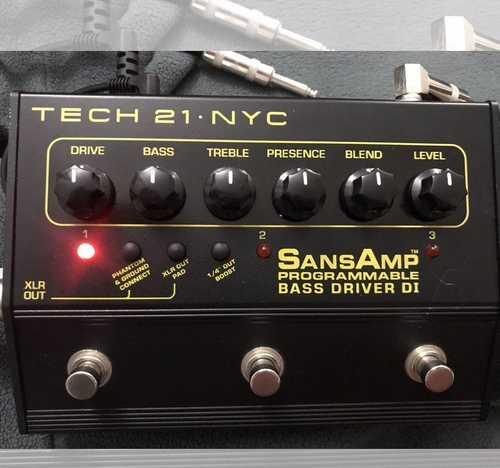 Tech 21 SansAmp Programmable Bass Driver DI