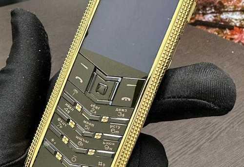 Vertu Signature S Design Clous De Paris, 4/4 ГБ