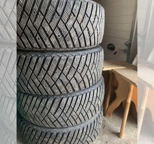 Goodyear Ultragrip Ice Arctic 215/55 R17 98T