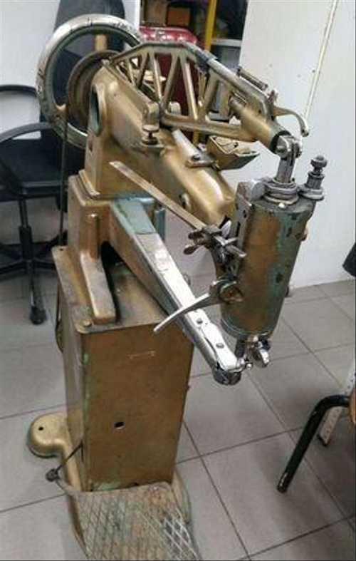 Обувная швейная машинка Минерва