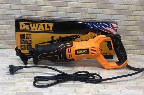 Сабельная пила Dewalt с пилками