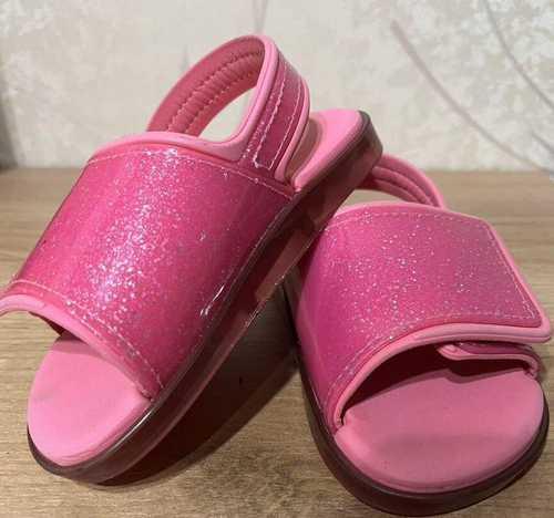 Босоножки детские EUR 24
