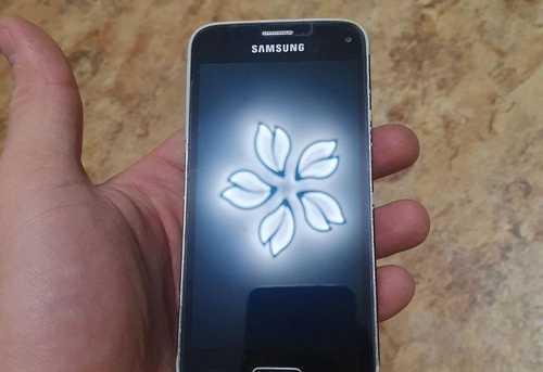 Samsung Galaxy S5 mini SM-G800H, 16 ГБ