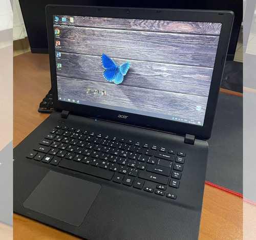 Ноутбук Acer 15.6" 8GB / 500GB