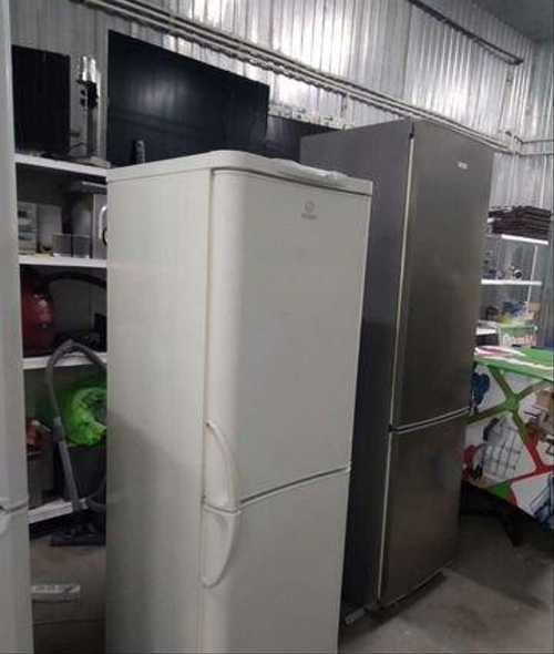 Холодильник indesit C132G.016