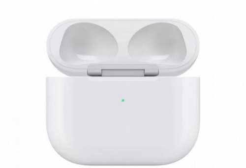 Зарядный футляр Apple для AirPods 3 MagSafe