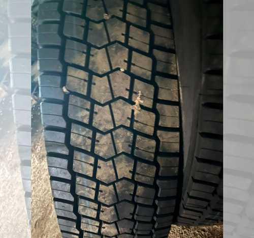 Грузовые шины 315/80r22.5 Tyrex DR1