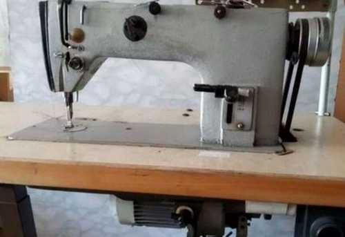 Швейная машина промышленная 1022
