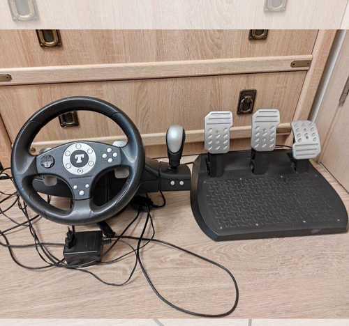 Руль Thrustmaster RGT FFB PRO Clutch