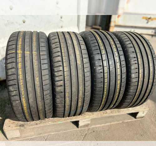 Michelin Pilot Sport 5 225/45 R17