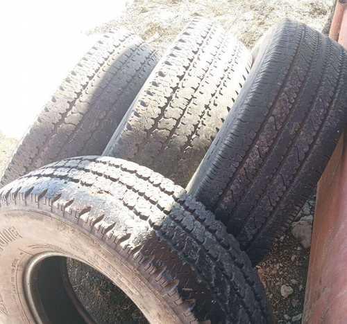 Bridgestone Duravis M773II 245/75 R16 106