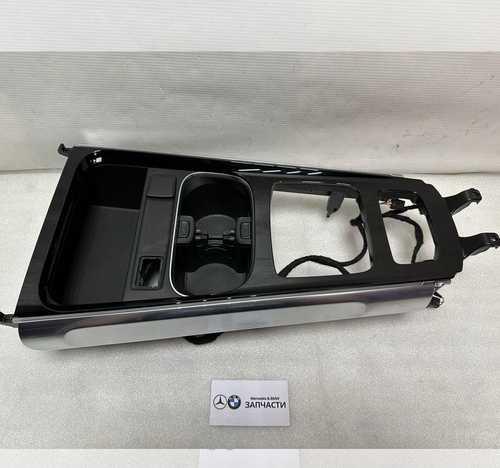 Центральная консоль Mercedes GLB 35 AMG X247