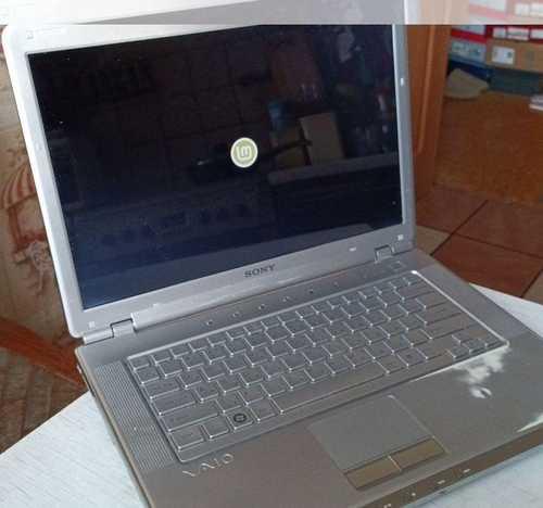 Ноутбук sony vaio VGN-CR31SR