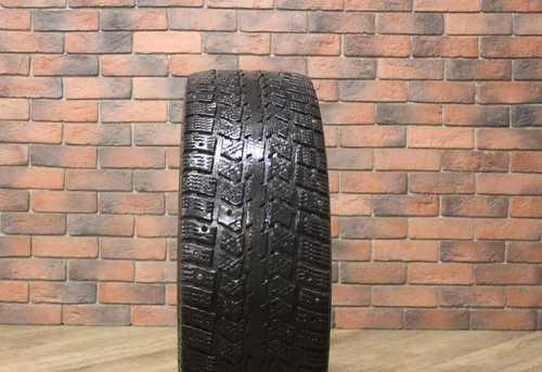 Viatti Vettore Inverno V-524 235/65 R16