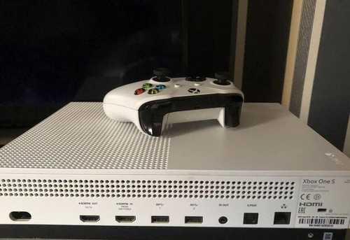 Xbox one s 1 тб+геймпад