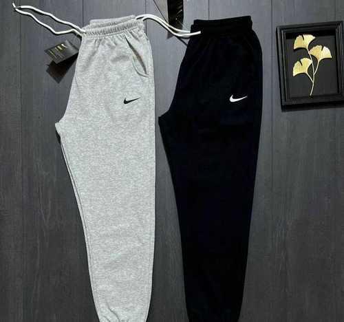 Спортивные штаны Nike весна/лето