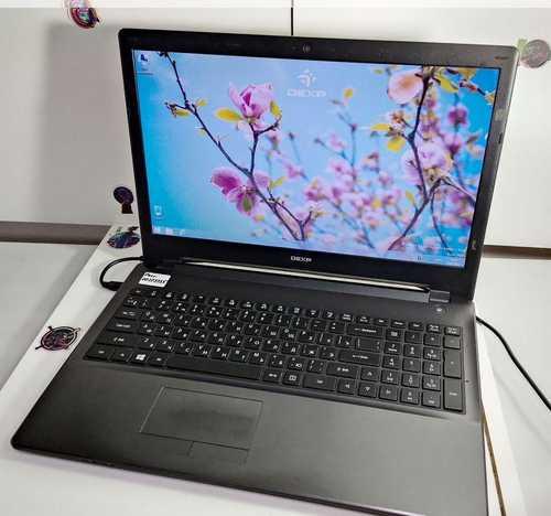 15.6" Ноутбук Dexp Aquilon O158 #177027