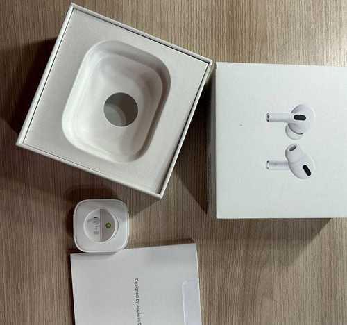 Наушники apple airpods