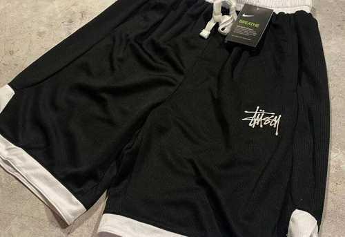 Шорты Nike Stussy