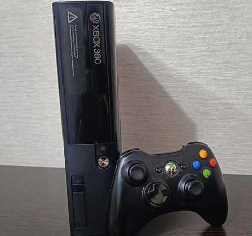 Xbox 360 E (500 GB )