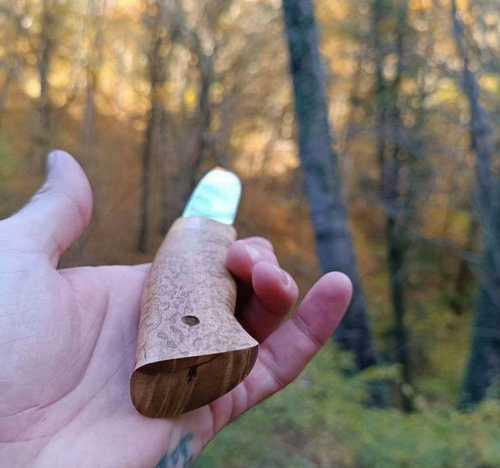 Нож кованый ручной работы