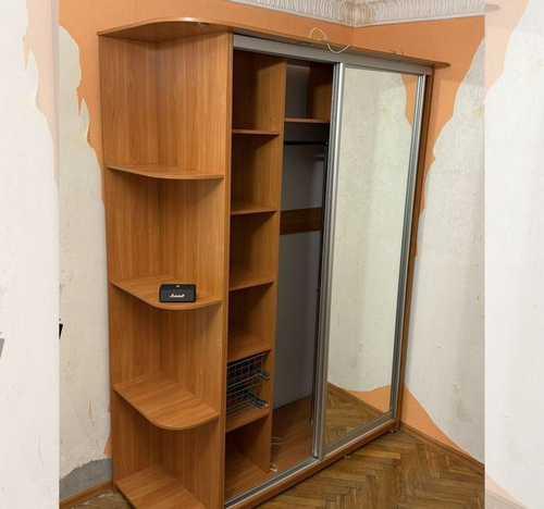 Шкаф купе с подсветкой