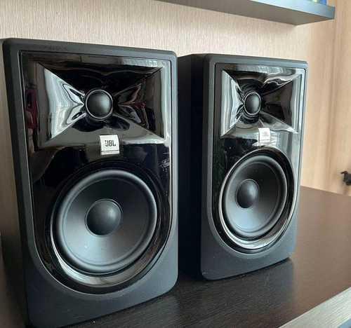 Студийные могиторы JBL 305