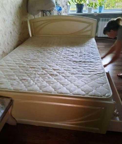 Кровать двухспалка 160x200