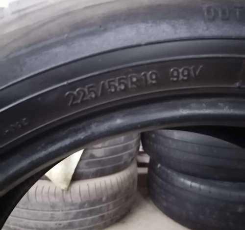 Toyo Proxes R30 225/55 R19 99H