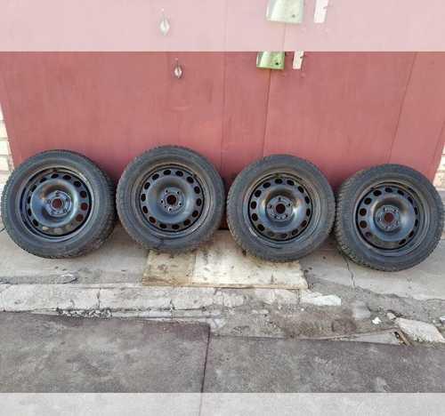 Колеса Contintal 205/55 R 16 5*112 ет 50 (Шкода, V