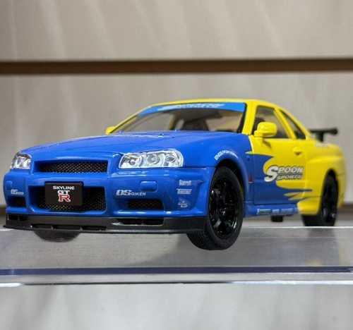 Модель авто Nissan Skyline GT-R R34 Spoon 1:24 Me