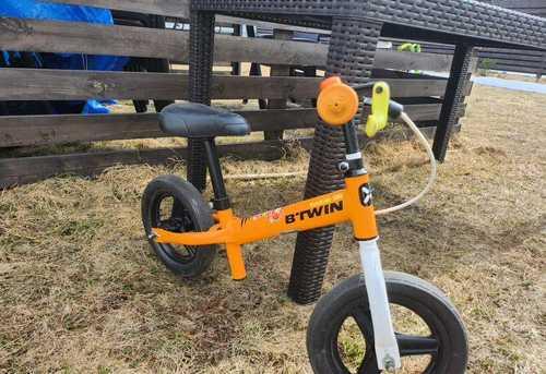 Беговел детский колеса 10 btwin 500