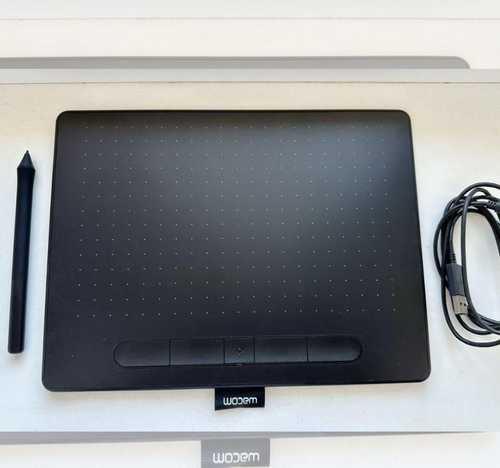 Графический планшет wacom intuos m