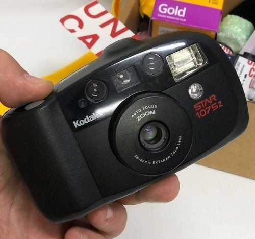 Фотоаппарат мыльница пленочный Kodak Star 1075z