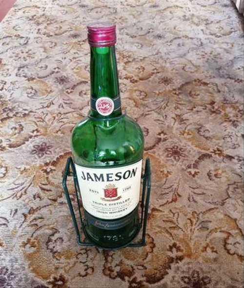 Бутылка стеклянная jameson