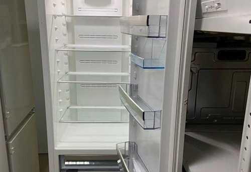 Встраиваемая холодильная камера