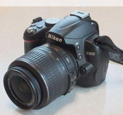 Фотоаппарат nikon d3000 kit  сумка