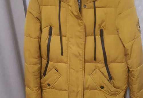 Зимняя куртка пуховик, размер S (44)