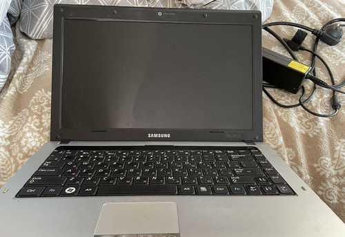 Ноутбук Samsung rv408